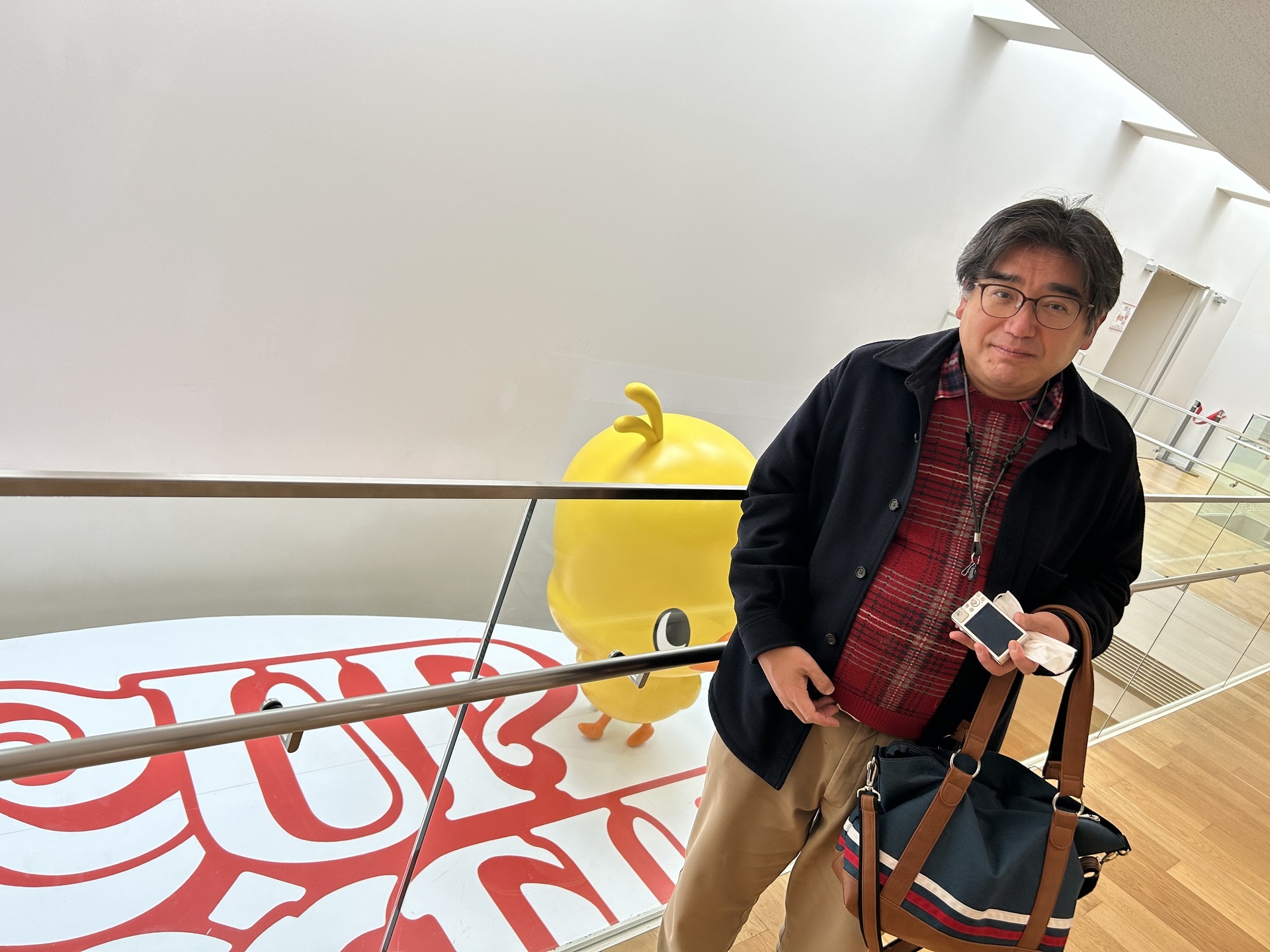 カップヌードルミュージアムその1～チキンラーメンを作りにいざカップヌードルミュージアムへ～: 行政書士中村裕司の日記